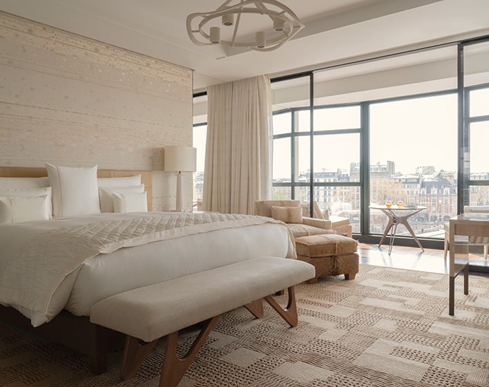 LUCIBELLO | CHEVAL BLANC PARIS